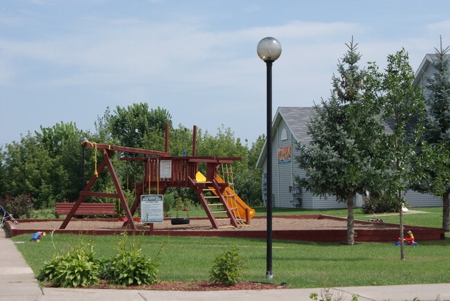 511 3rd St SW - 511 3rd St SW Braham MN 55006 | Apartment Finder