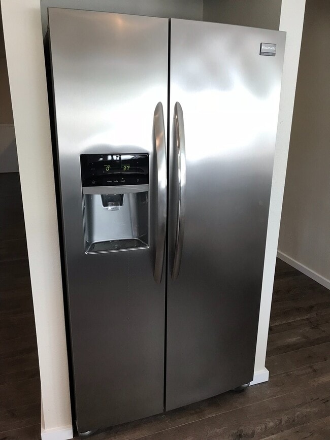 Remodeled 4 Bed Room 2 Bath 2 Car Garage Home - 6902 36th Ave SE Lacey ...