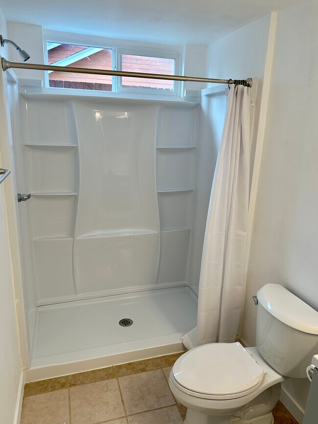 1071 Bonita St - 1071 Bonita St Tustin CA 92780 | Apartment Finder