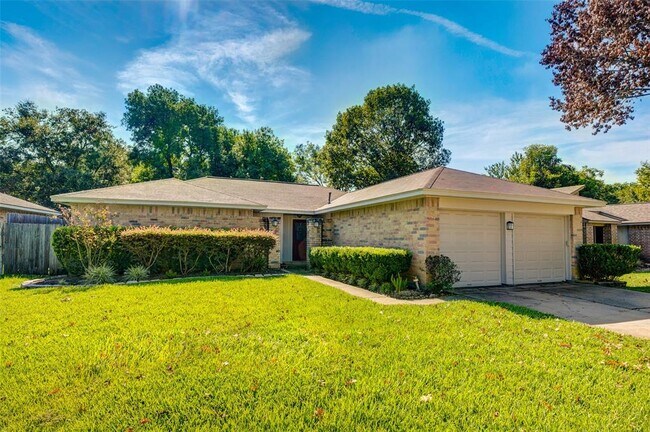 1102 Mayweather Ln - 1102 Mayweather Ln Richmond TX 77406 | Apartment ...