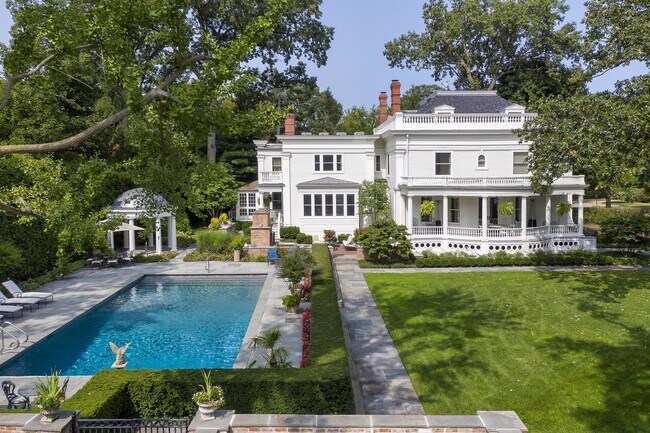 326 Essex Rd - 326 Essex Rd Kenilworth IL 60043 | Apartment Finder