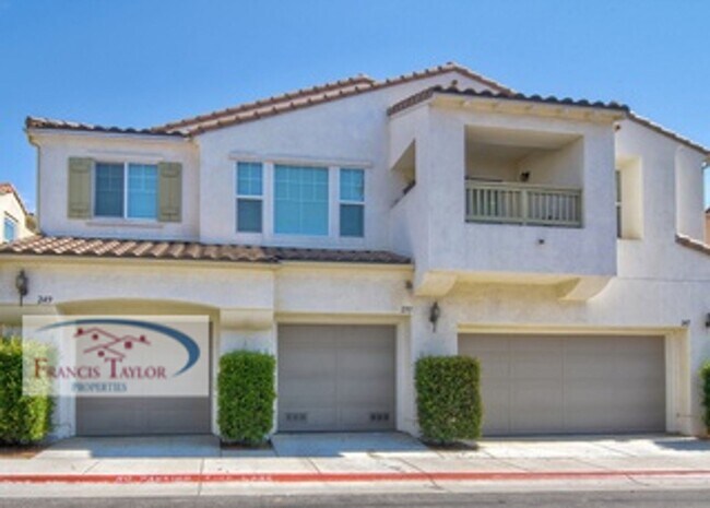 Newly Updated Condominium in the Gated Com... - 251 Aurora Ave San ...