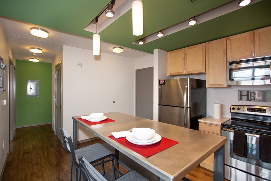 Canopy Lofts - 601 R St Lincoln NE 68508 | Apartment Finder