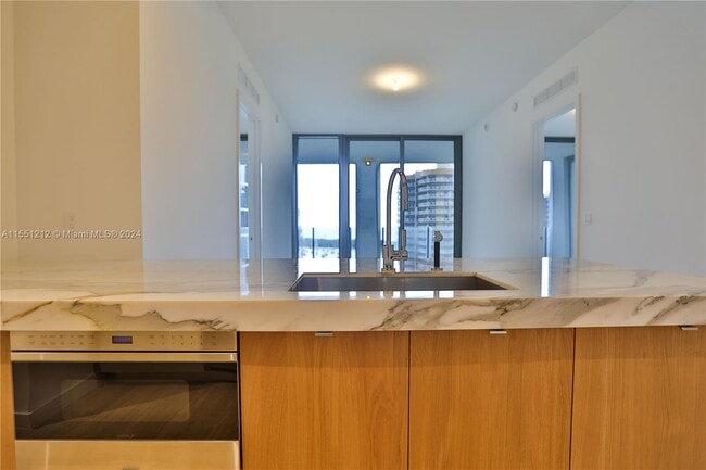 2831 S Bayshore Dr - 2831 S Bayshore Dr Miami FL 33133 | Apartment Finder