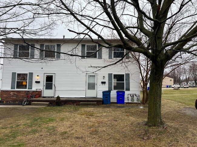 187 Currie Hall Pky - 187 Currie Hall Pky Kent OH 44240 | Apartment Finder