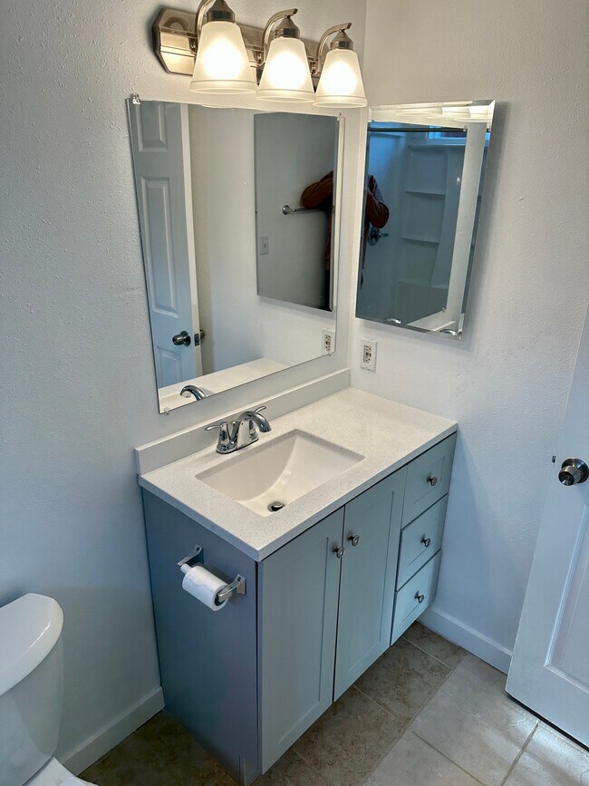 1071 Bonita St - 1071 Bonita St Tustin CA 92780 | Apartment Finder