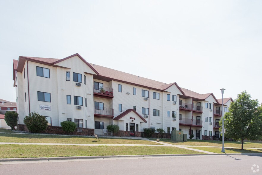 Skaff Apartments Fargo - 4955 17th Ave S Fargo ND 58103 | Apartment Finder