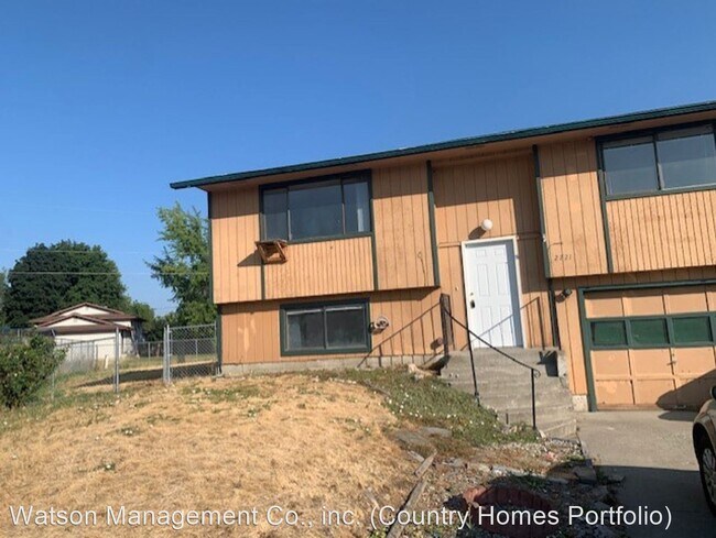 3 br, 1.5 bath House - 2721 N Perrine Ct - 2721 N Perrine Ct Spokane ...