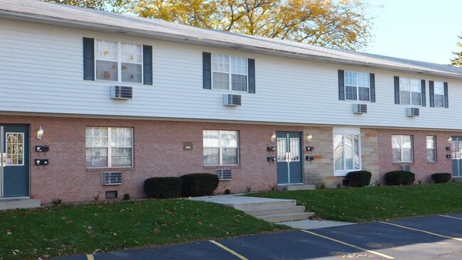 Summit Terrace Apartments - Bowling Green, OH | Apartment Finder