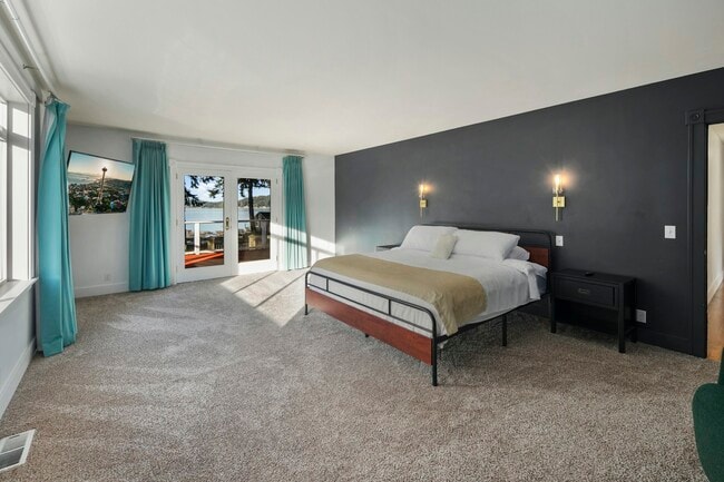 20 E Dalby Rd - 20 E Dalby Rd Union WA 98592 | Apartment Finder