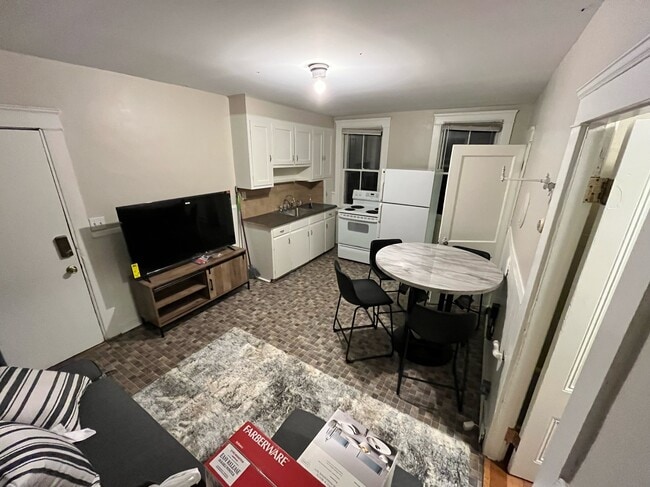 47 Sheldon St - 47 Sheldon St Providence RI 02906 | Apartment Finder