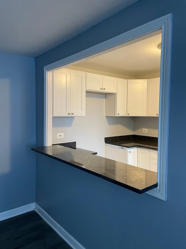 4281 W 76th St - 4281 W 76th St Chicago IL 60652 | Apartment Finder