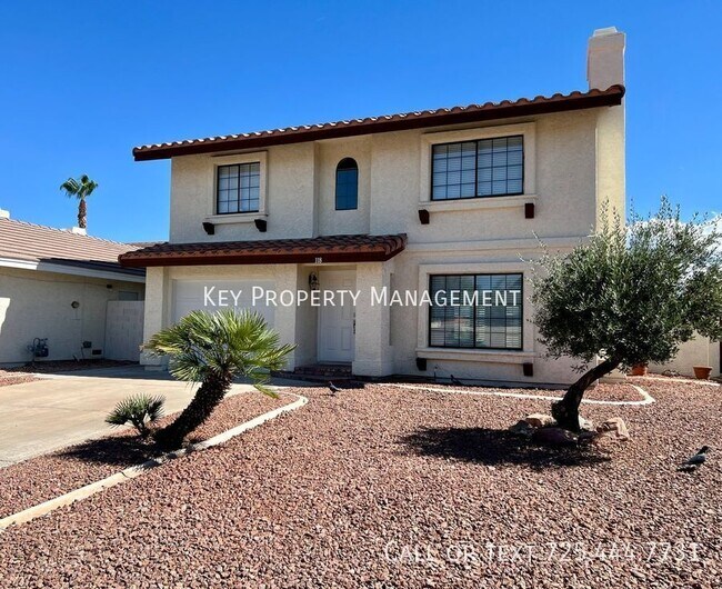 Prime Green Valley Home with Sparkling Poo... - 118 Elegante Way ...
