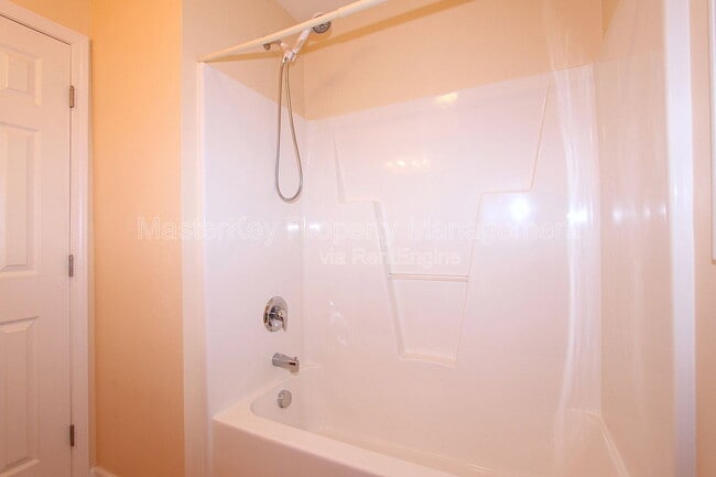 3215 Polite Ln - 3215 Polite Ln Raleigh NC 27610 | Apartment Finder