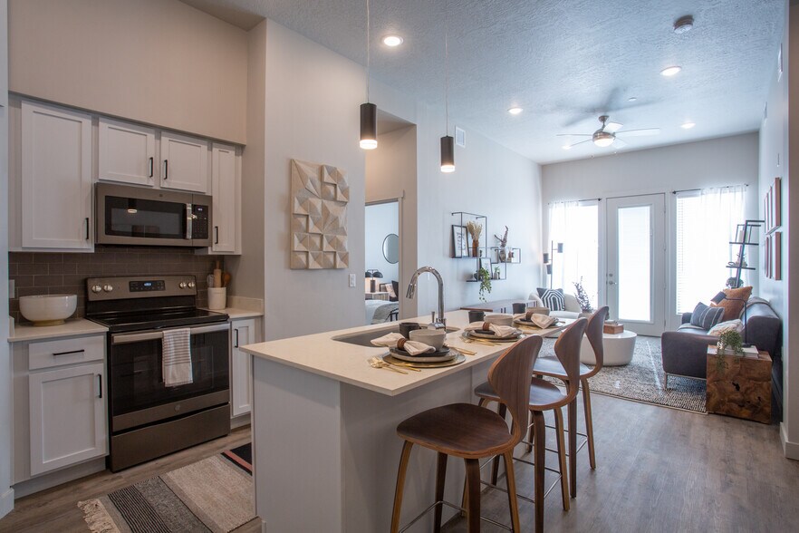 ICO Fairbourne Station - 2900 Lehman Ave West Valley City UT 84119 ...