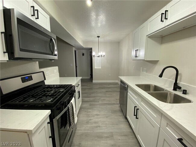 3318 N Decatur Blvd - 3318 N Decatur Blvd Las Vegas NV 89130 ...