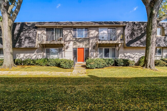 19830 W 12 Mile Rd - 19830 W 12 Mile Rd Southfield MI 48076 | Apartment ...