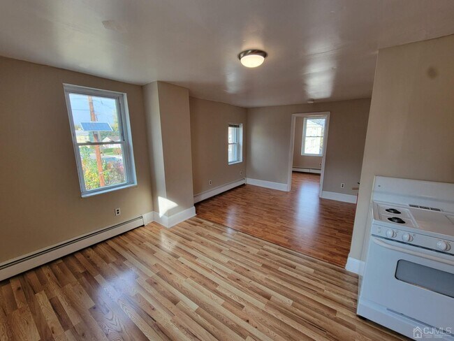 121 S Fulton St - 121 S Fulton St Woodbridge Township NJ 07095 ...
