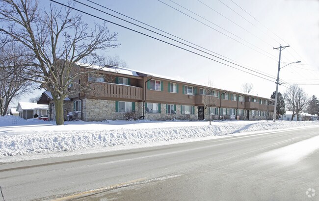 Mason Manor - 1606-1612 N Mason St Appleton WI 54914 | Apartment Finder