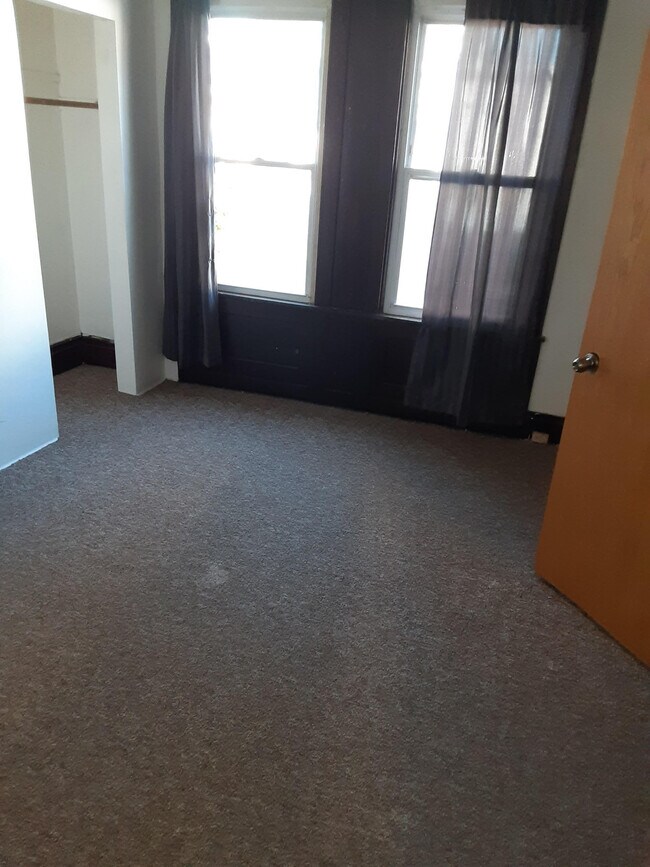 220 Highland St - 220 Highland St Hammond IN 46320 | Apartment Finder