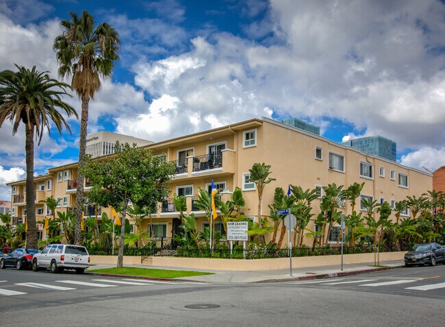 Wilshire Vermont Towers - 3003 Leeward Ave Los Angeles CA 90005 ...