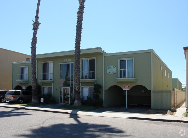 Edgewood Way Apartments - 1340 Edgewood Way Oxnard CA 93030 | Apartment ...