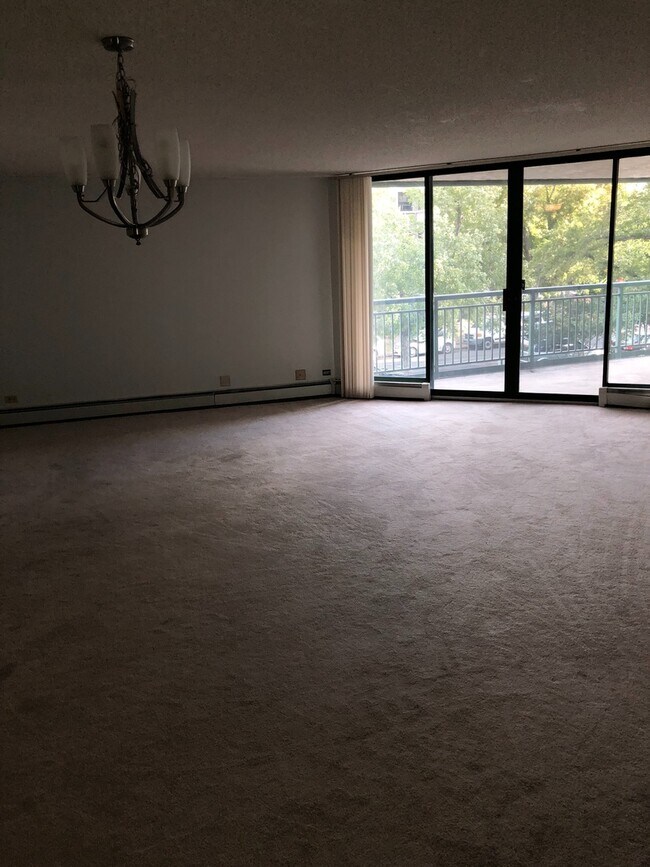 Penn Square - 550 E 12th Ave Denver CO 80203 | Apartment Finder