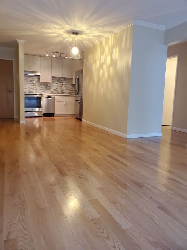 Really cute and updated apt in the Castro.... - 4323 20th St San ...