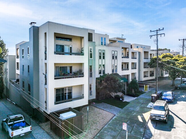 Crescent Court Manor - 460 Crescent St Oakland CA 94610 | Apartment Finder