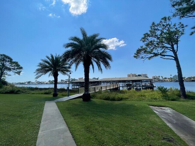 7813 N. Lagoon Drive 4C - 7813 N Lagoon Dr Panama City Beach FL 32408 ...