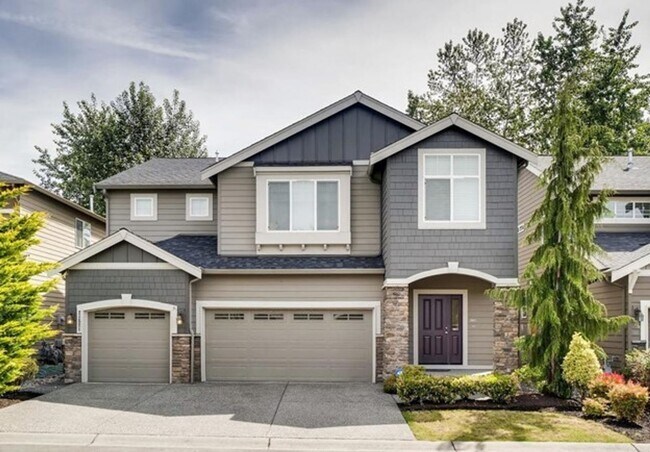 Spacious Home in the Upscale and Desirable... - 21521 37th Ave SE ...