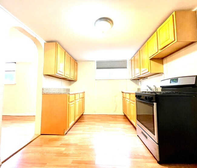 2313 E 1st St - 2313 E 1st St Brooklyn NY 11223 | Apartment Finder