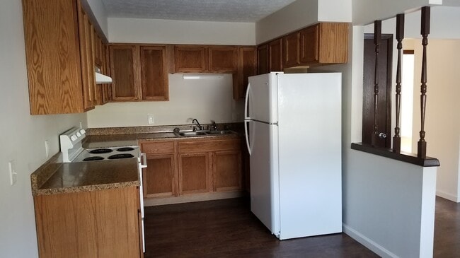 141 N Pleasant St - 141 N Pleasant St Norwalk OH 44857 | Apartment Finder