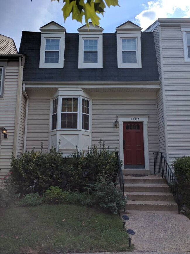 2388 Hunters Square Court - 2388 Hunters Square Court Reston VA 20191 ...