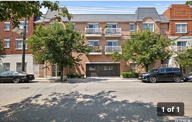 25 Freeman St - 25 Freeman St Newark NJ 07105 | Apartment Finder