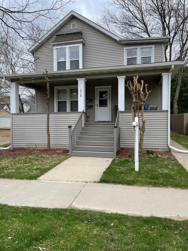 614 S Brooks St - 614 S Brooks St Madison WI 53715 | Apartment Finder