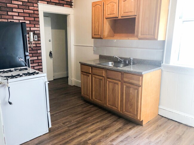 159 Elmora Ave - 159 Elmora Ave Elizabeth NJ 07202 | Apartment Finder