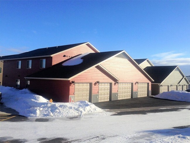 560 Raven Run - 3 - 750-600 Shephard Way Helena MT 59601 | Apartment Finder