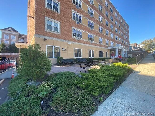 18 Quintard Terrace - 18 Quintard Terrace Stamford CT 06902 | Apartment ...
