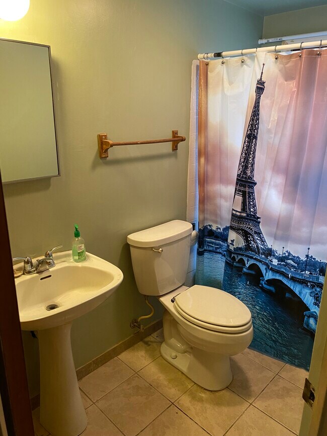 522 Susan St - 522 Susan St Combined Locks WI 54113 | Apartment Finder