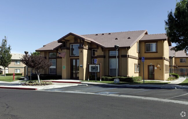 Northside Commons Apartments - 16733 Sunhill Dr Victorville CA 92395 ...