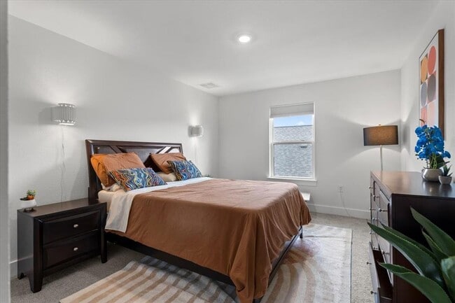 8208 Thelma Jean Dr - 8208 Thelma Jean Dr Austin TX 78744 | Apartment ...