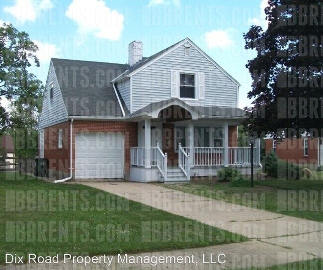 3 br, 1 bath House - 937 Lawn Avenue, - 937 Lawn Ave Hamilton OH 45013 ...