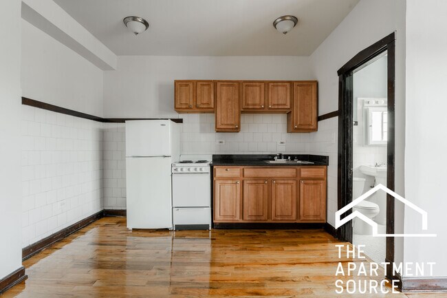 4019 W Irving Park Rd - 4019 W Irving Park Rd Chicago IL 60641 ...