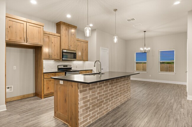 1645 Legacy Dr - 1645 Legacy Dr Tyler TX 75703 | Apartment Finder