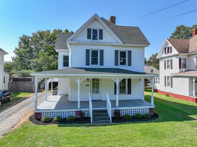 18488 Sea Side Ave - 18488 Sea Side Ave Parksley VA 23421 | Apartment ...