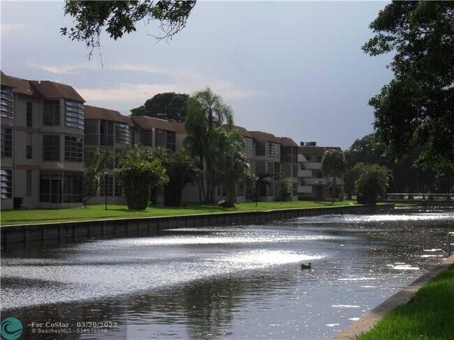 8401 Lagos De Campo Blvd - 8401 Lagos De Campo Blvd Tamarac FL 33321 ...