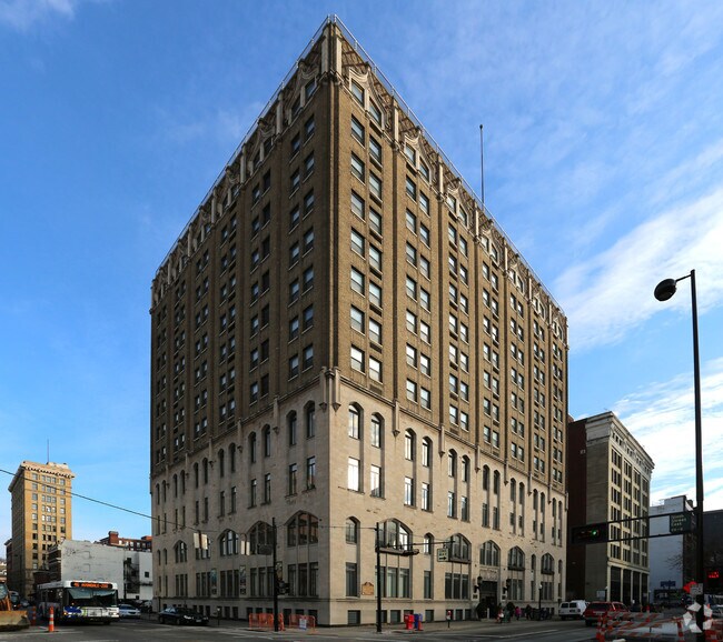 Walnut Towers Apartments - 898 Walnut St Cincinnati OH 45202 ...