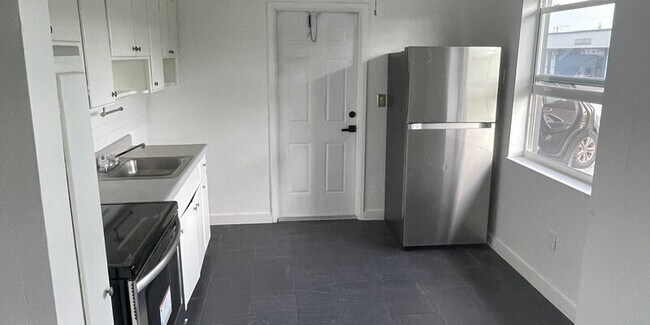 391 NE 42nd Ct - 391 NE 42nd Ct Oakland Park FL 33334 | Apartment Finder