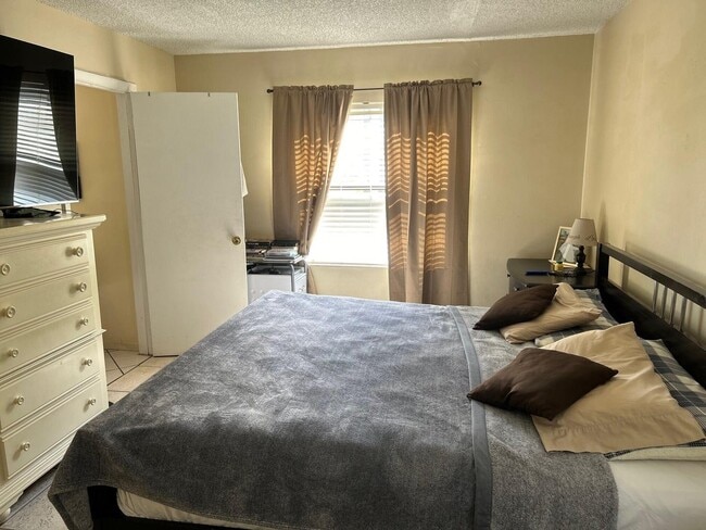 6716 Palmetto Circle South Apt #104, Boca ... - 6716 Palmetto Cir S ...